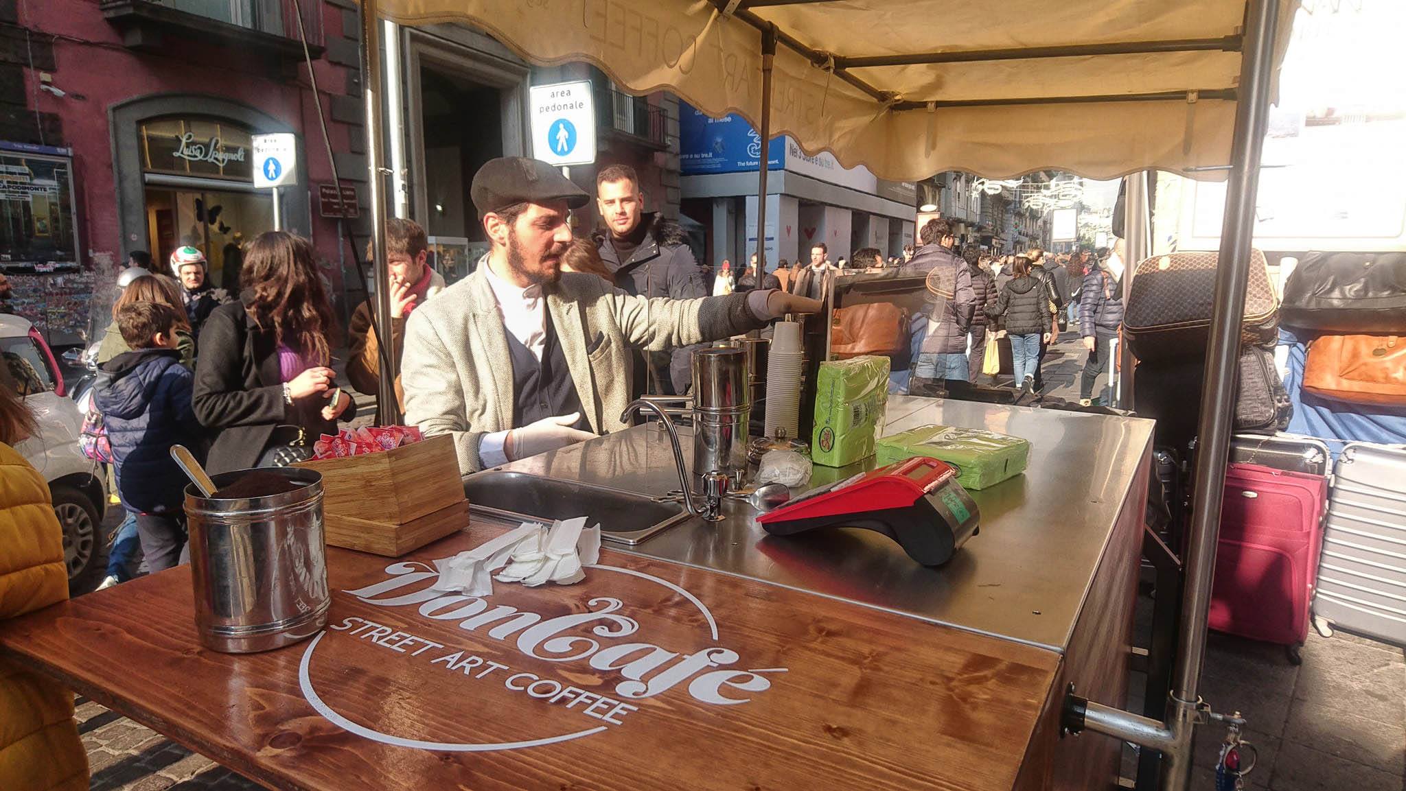Don Cafè. Street art coffee: la caffetteria itinerante di Napoli ...