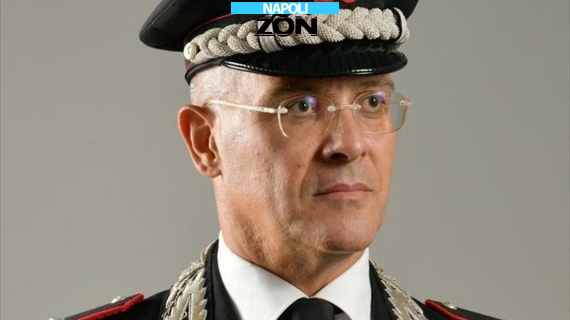 Caivano, il generale dei Carabinieri in visita: apprezza il lavoro dei ...