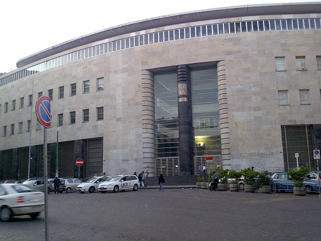 Ordigno poste centrali Napoli: ''volevo festeggiare'' - Napoli ZON