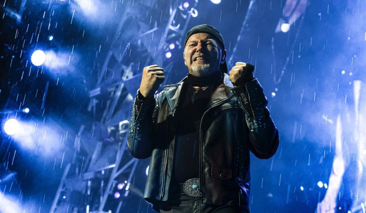 Vasco 2026: doppio concerto estivo all'Olbia Arena - Napoli ZON